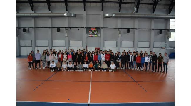 Spor Bilimleri Fakültesi’nden Hareketli Yaşam ve Sosyal Duyarlılık ... Spor Bilimleri Fakültesi’nden Hareketli Yaşam ve Sosyal Duyarlılık ...